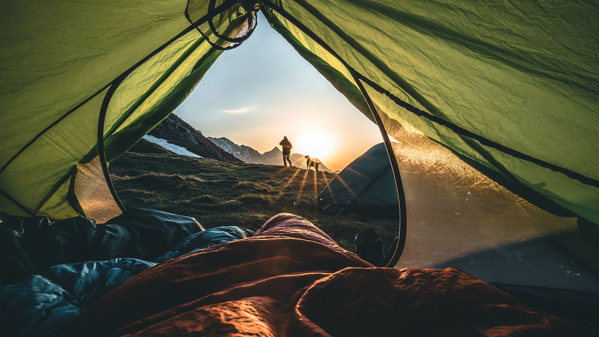 The Benefits Of Cot Mattresses For Family Camping | Outdoor Covers by Casco